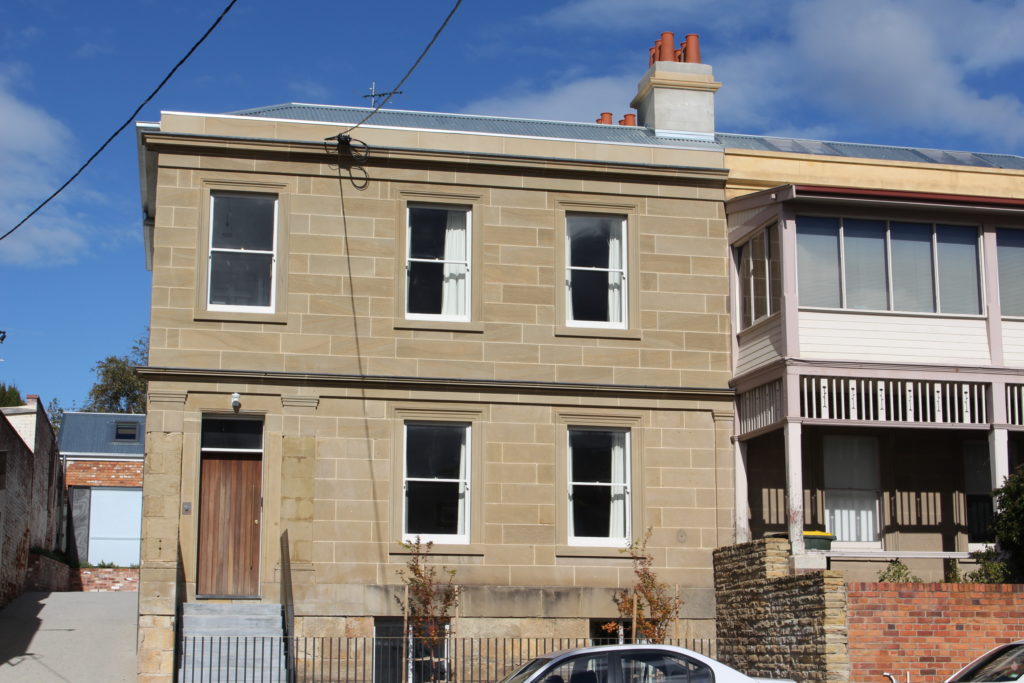 Restoration of Sandstone buildings - Heritage Stone